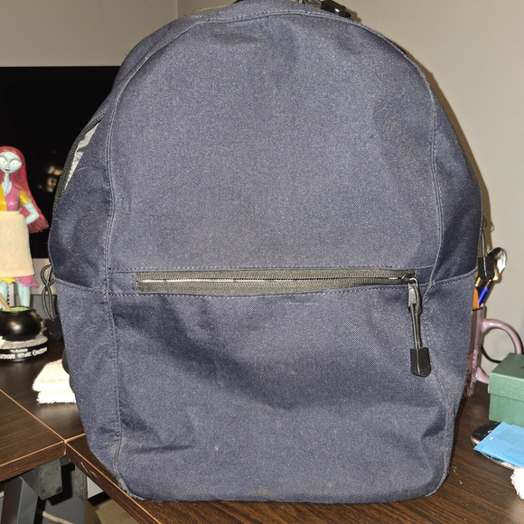 Lo & Sons | Bags | Lo Sons Gray Backpack | Poshmark